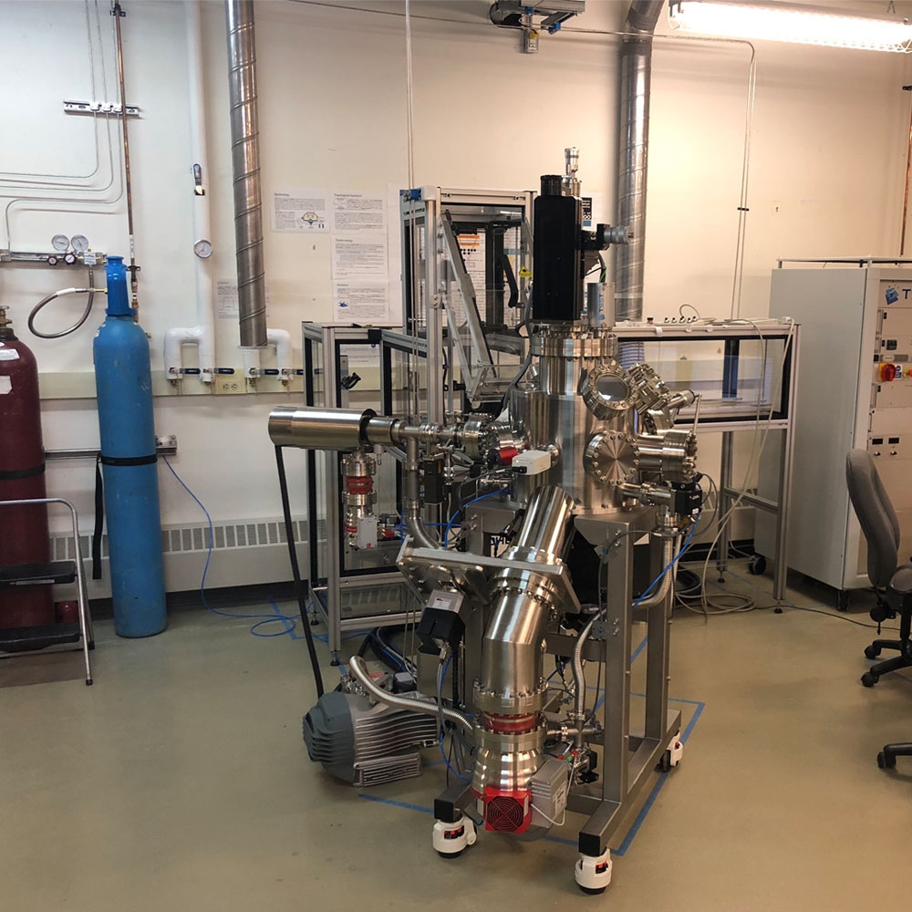 PLD RHEED system with radiative heating.